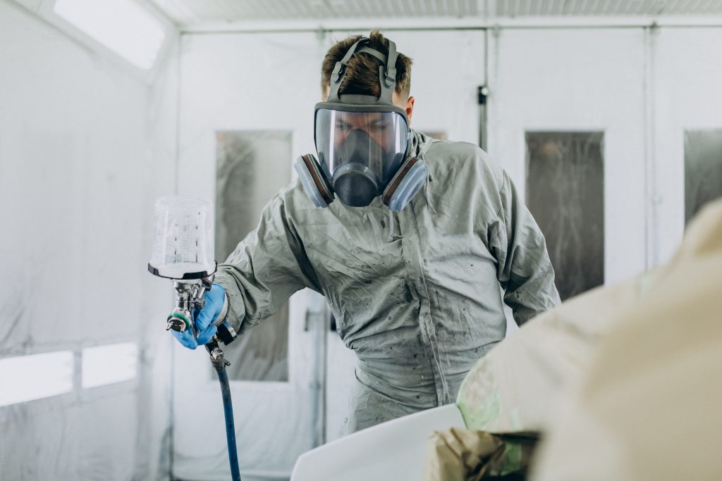 Top 5 Signs You Need Professional Mold Remediation in Naples, FL - QCI ...